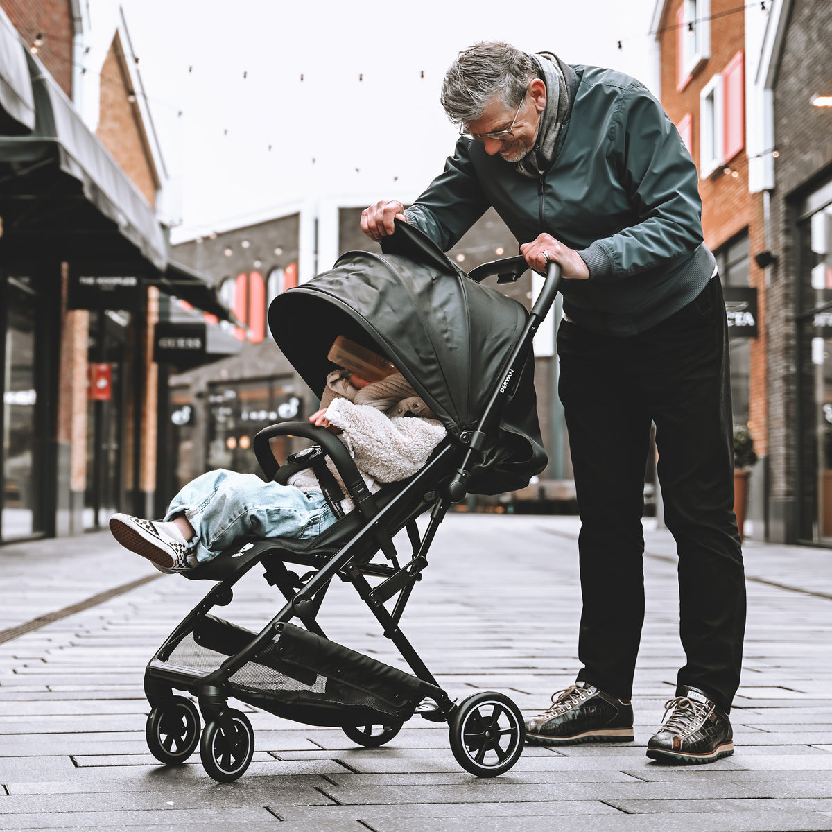 Deryan Easy baby carriage - Compact and Comfortable Buggy for Traveling